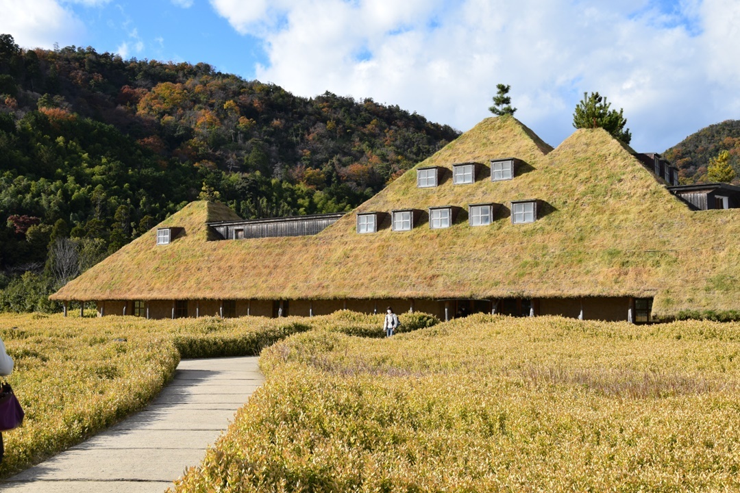 ジブリパーク: JI2SVL